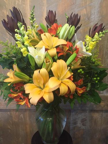 Wondrous Nature Flower Bouquet – The Wild Orchid